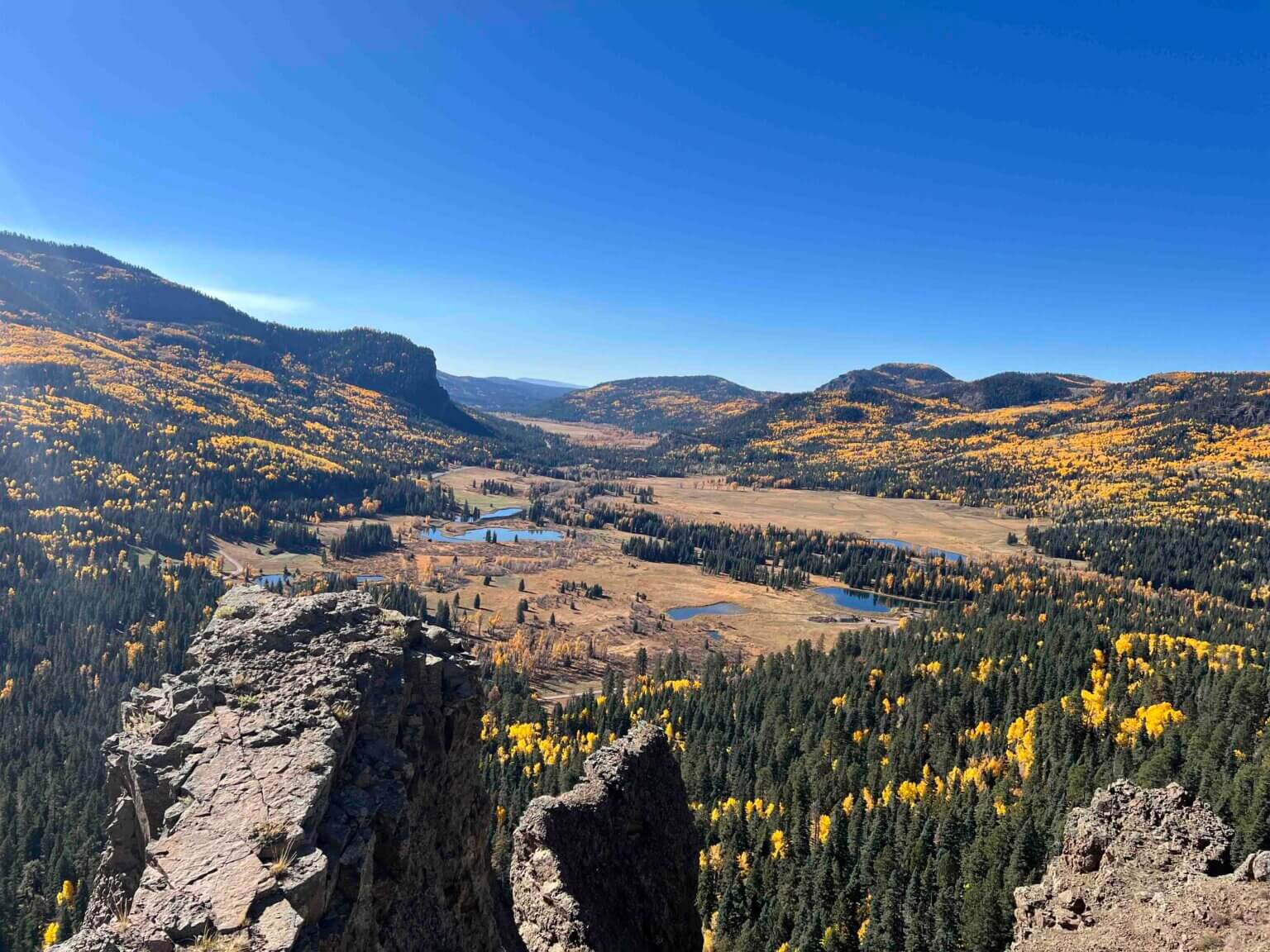 The Ultimate Guide to Colorado's Fall Foliage: When and Where to See ...